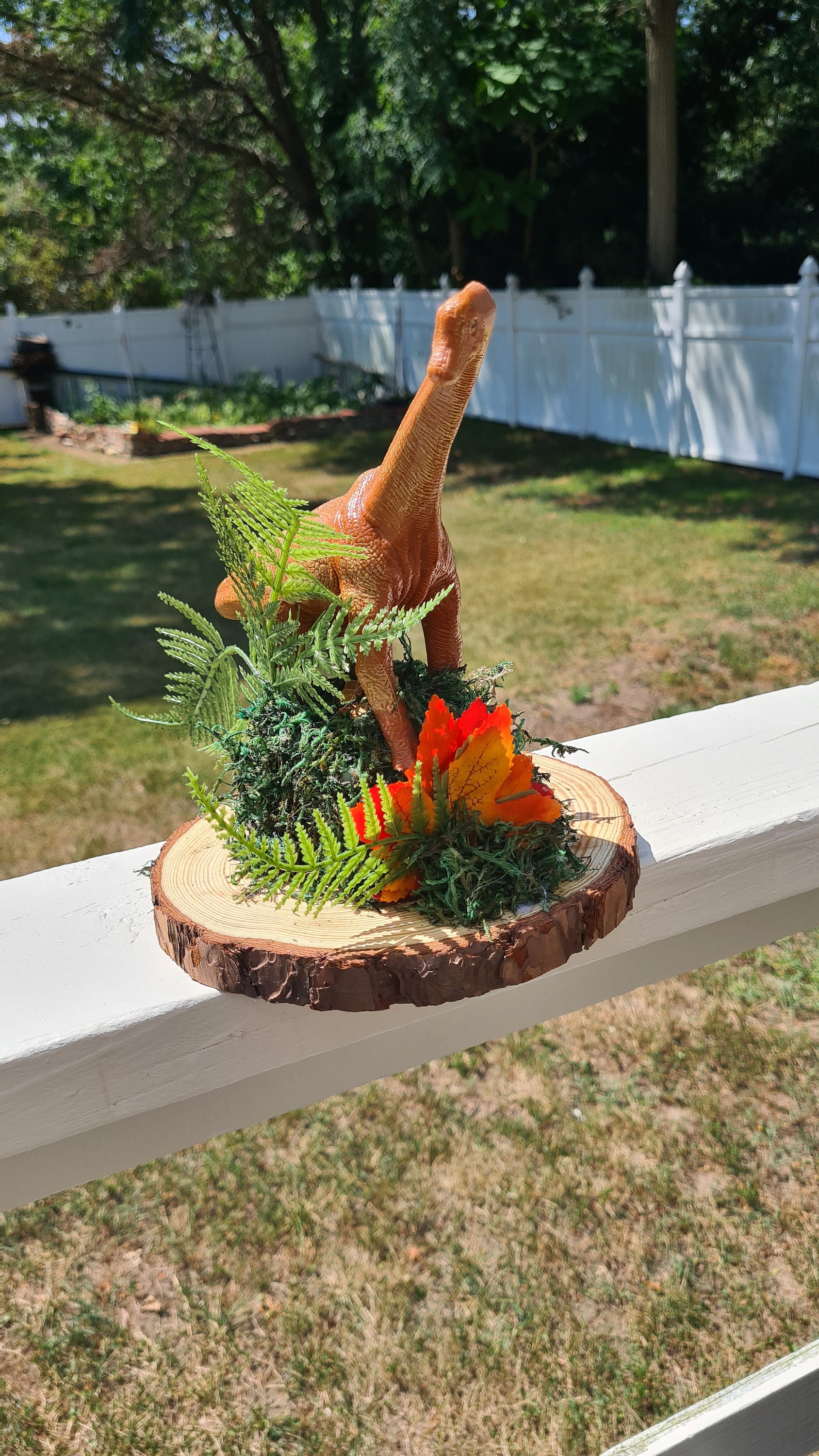 Custom Dinosaur Center Pieces ,wooden Decor,jurassic Park Center Pieces ...