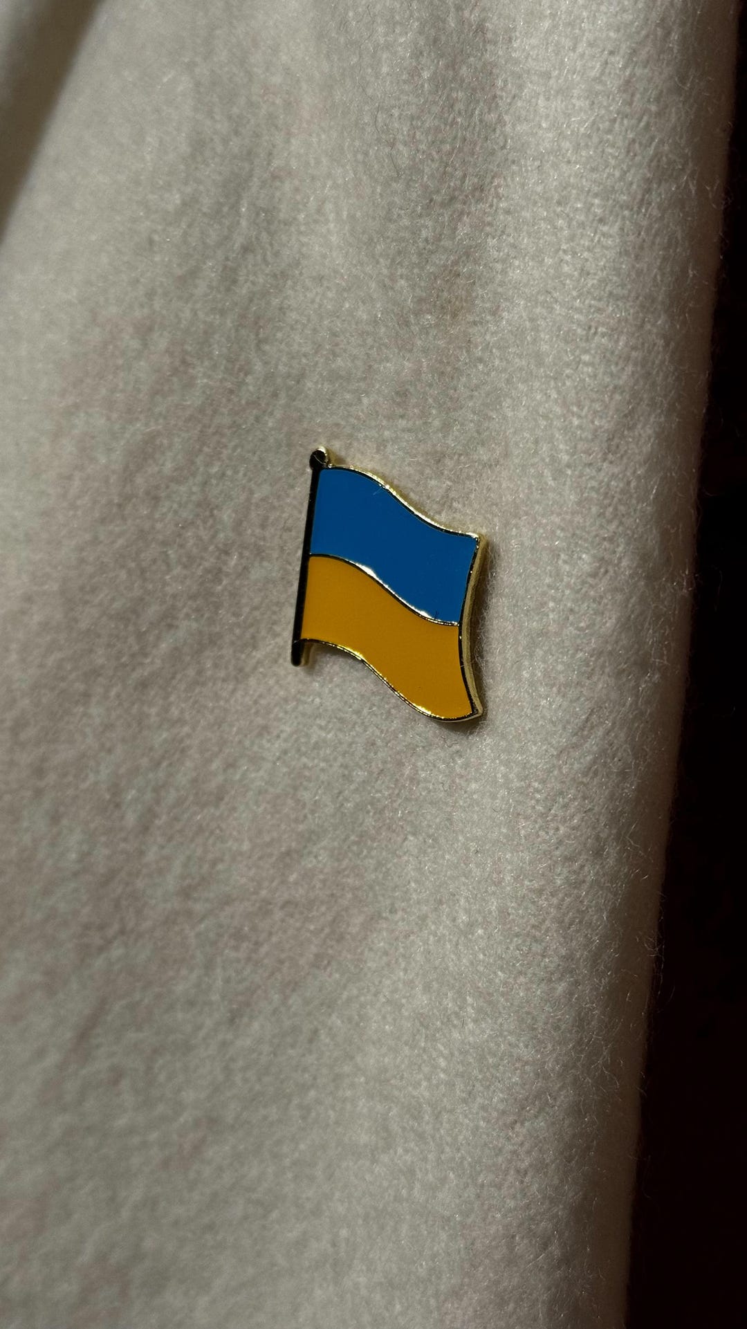 Ukrainian Pin Flag Ukraine Badge Ukrainian Coat of Arms Flag Ukraine ...