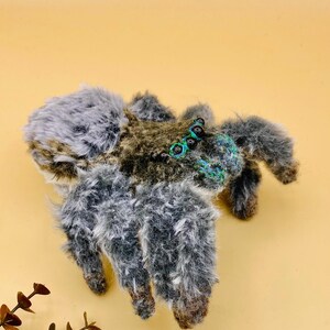 Jumping Spider Plushie, Handmade Fluffy Cute Spider Plush, Gray ...