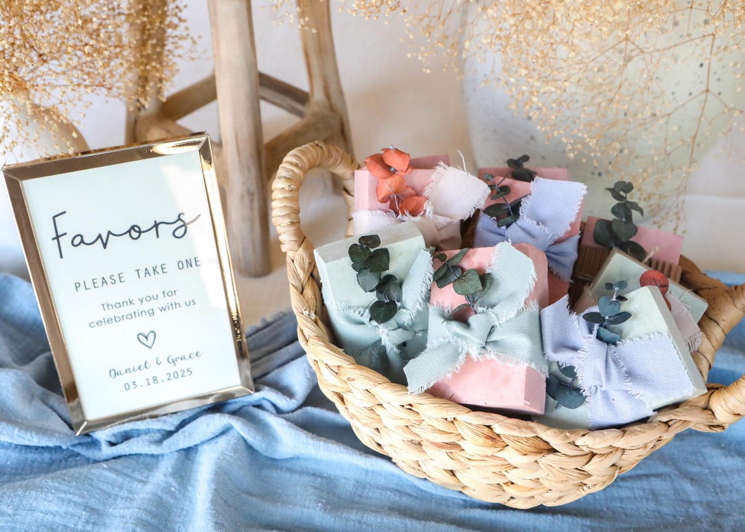 Custom Soap Favors L Soap Wedding Favors L Favors for Bridal Shower L ...