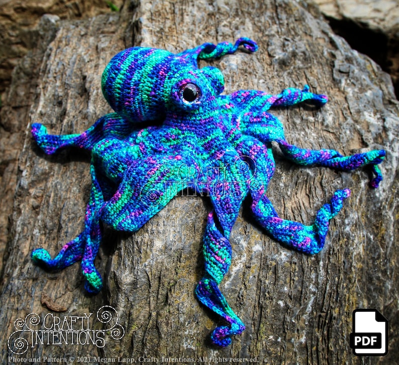 Realistic Octopus Crochet Pattern by Crafty Intentions DIGITAL - Etsy