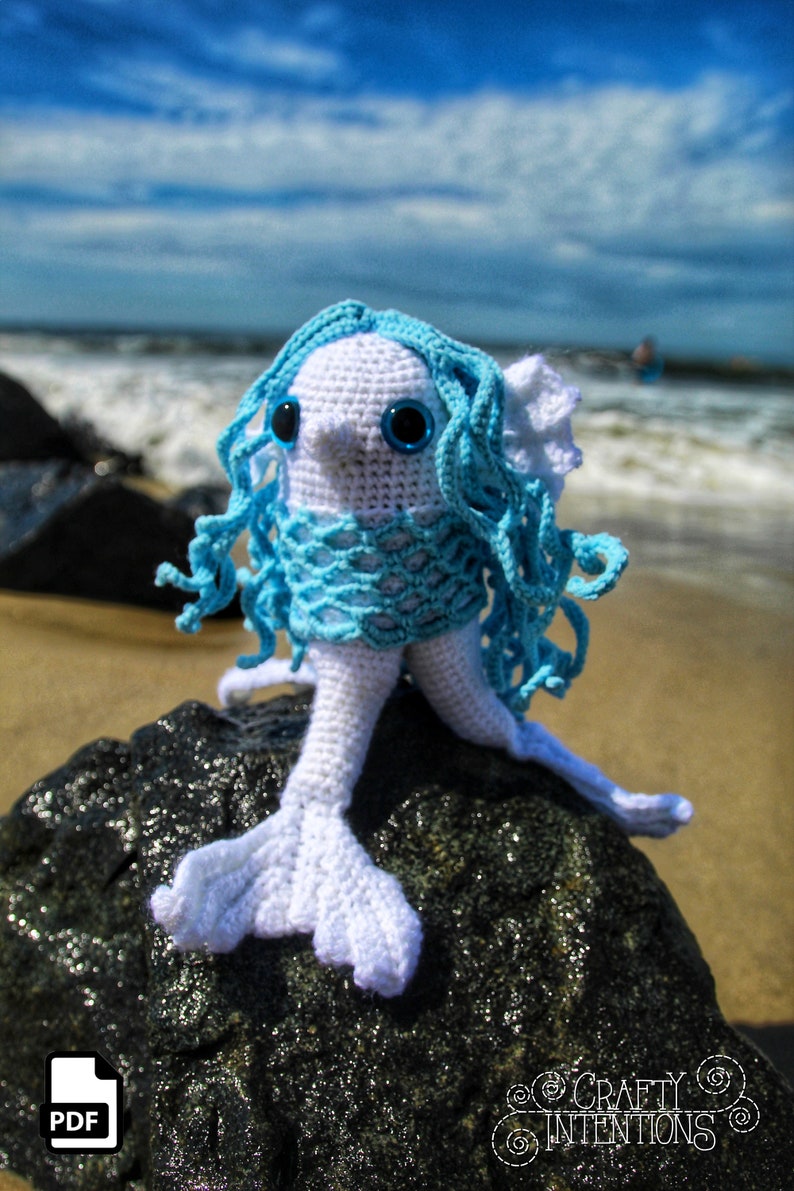 Amabie Amigurumi Crochet Pattern by Crafty Intentions DIGITAL | Etsy Canada