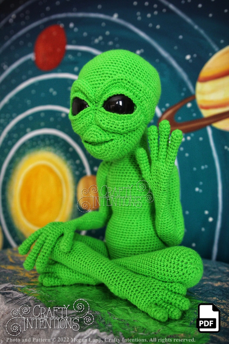 Alien Crochet Amigurumi Pattern DIGITAL Download PDF by Crafty - Etsy