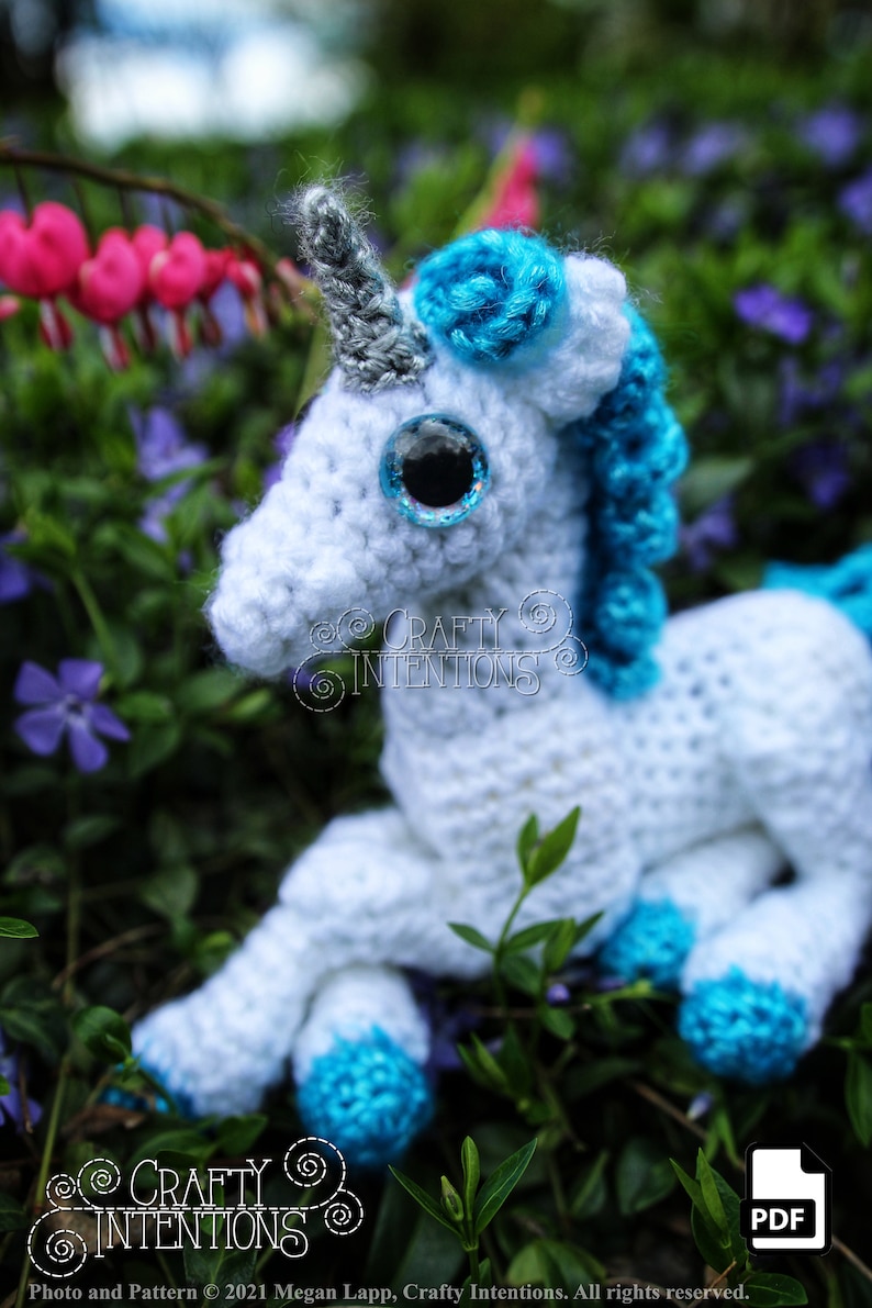 Baby Laying Down Unicorn Pattern by Crafty Intentions DIGITAL - Etsy