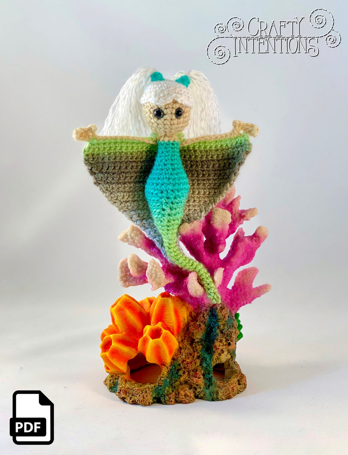 5 Little Mermaids: Goldfish, Shark, Manta Ray, Seahorse, Traditional ...