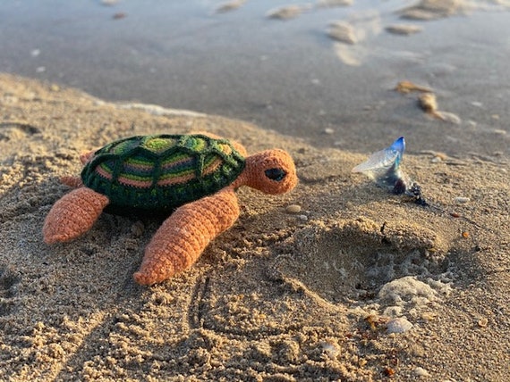 Crochet turtle pattern Turtle green turtle amigurumi Crochet pattern 2 ...
