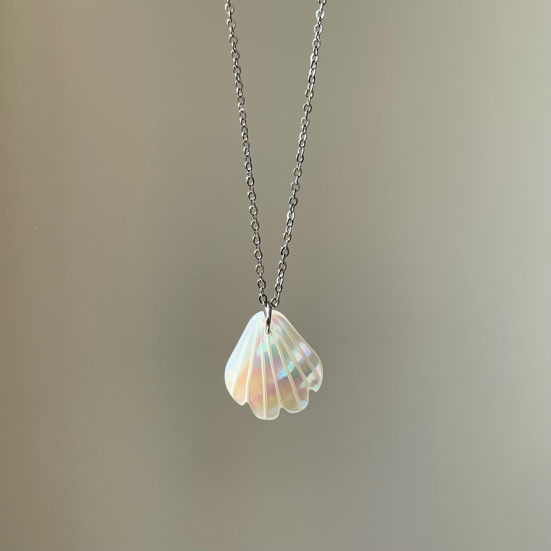 White Seashell Pendant Necklace, Stainless Steel Cable Chain - Etsy