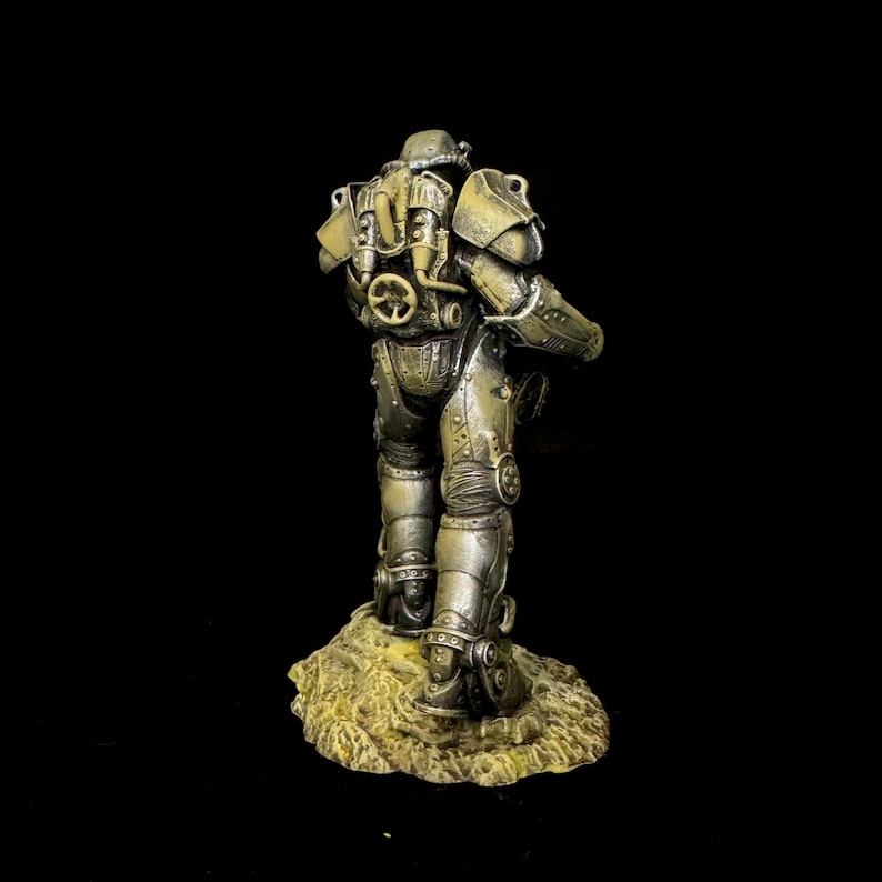 Hand-painted T-60 Power Armor Statue: Fallout Brotherhood of Steel ...