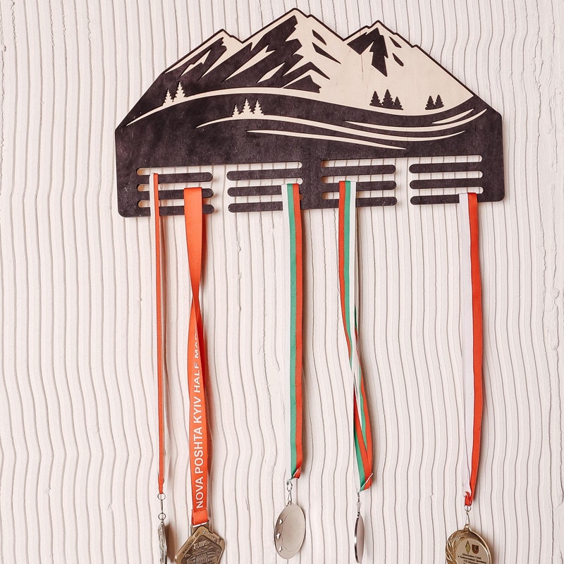 Medal Stand - Etsy