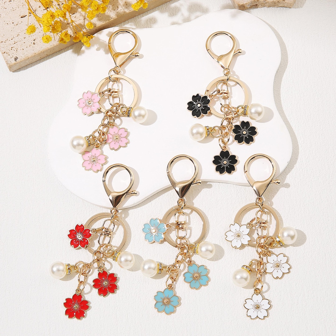 Sakura Keychain, Enamel Flower Charm, Cherry Blossom Jewelry - Etsy