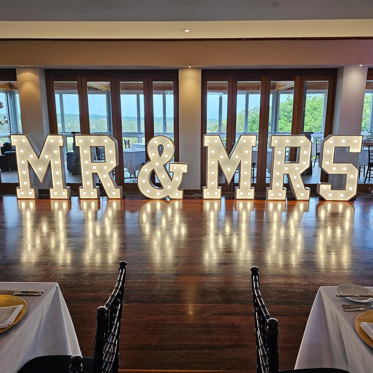 Mr & Mrs Marquee Letter Sign, Wedding Decor, LED Letter - Etsy