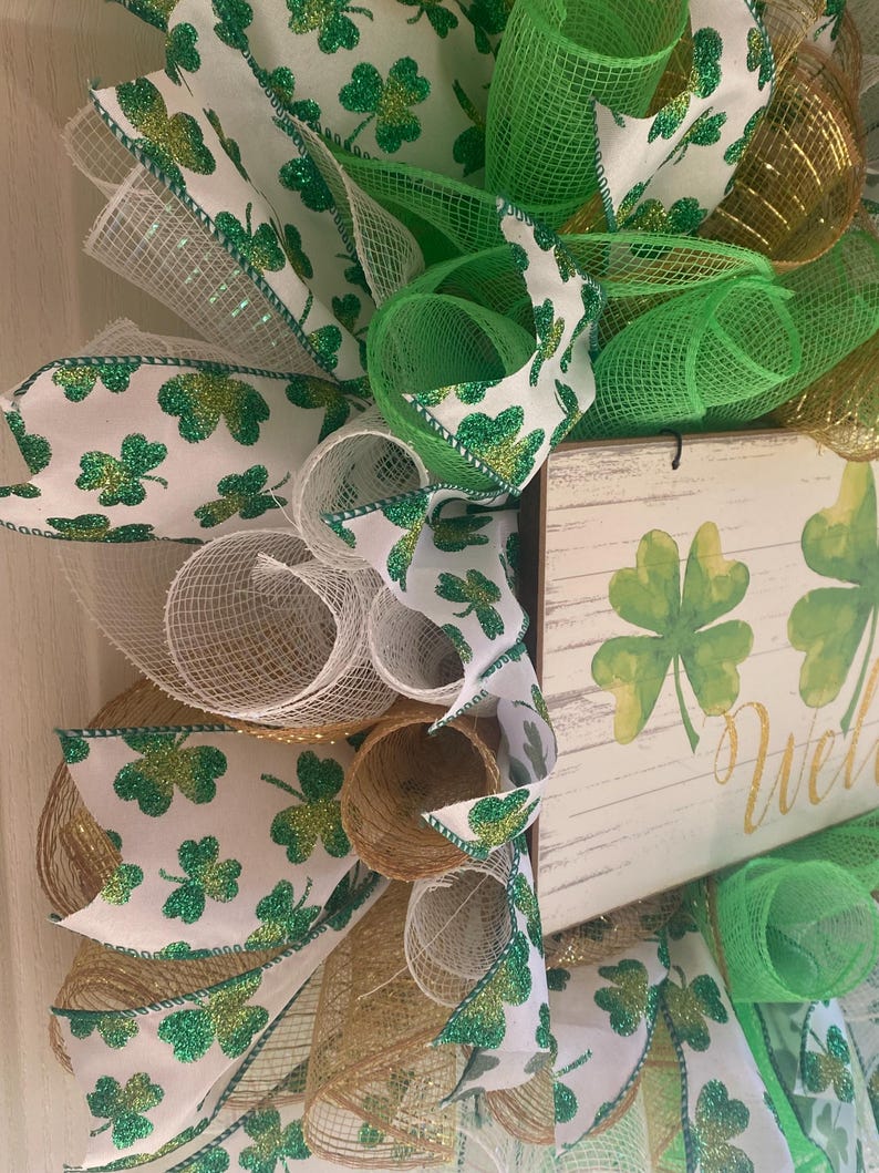 St Patrick Day Shamrock Welcome Wreath - Etsy