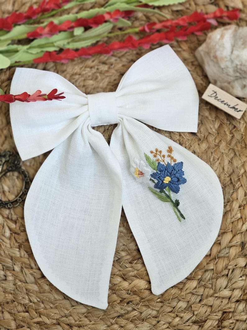 December Birth Month Flower - Etsy