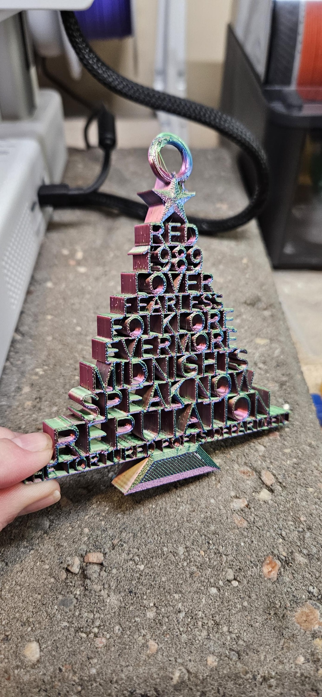 3D Printed Swiftmas Tree Ornament - Etsy