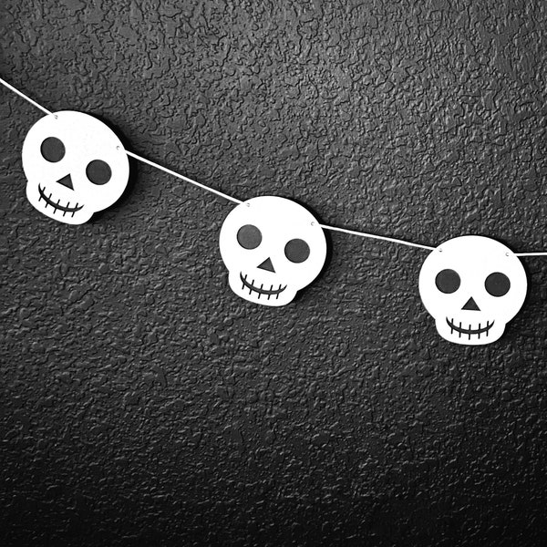 Skull Garland - Etsy