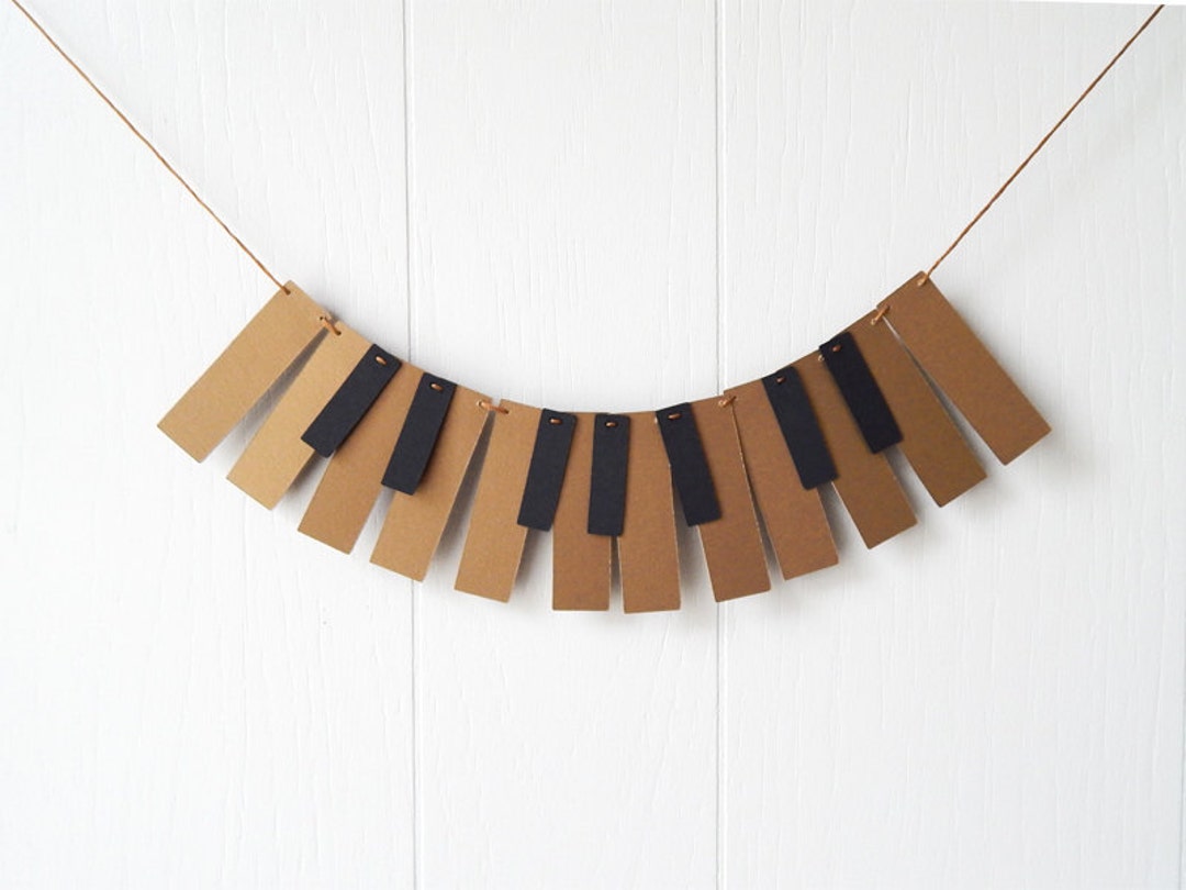 Golden Mini Piano Garland / Music Garland / Mini Music Bunting ...