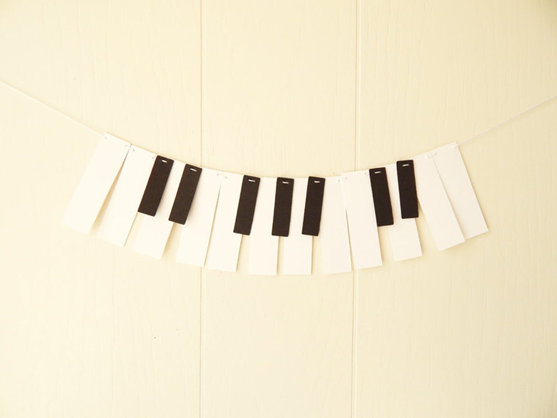 Piano Ornament / Mini Piano Wall Decor / Music Garland / Mini - Etsy