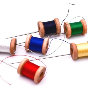 6 Mini Thread Spool Pins - Wound up by Hand - Vintage Look - Etsy
