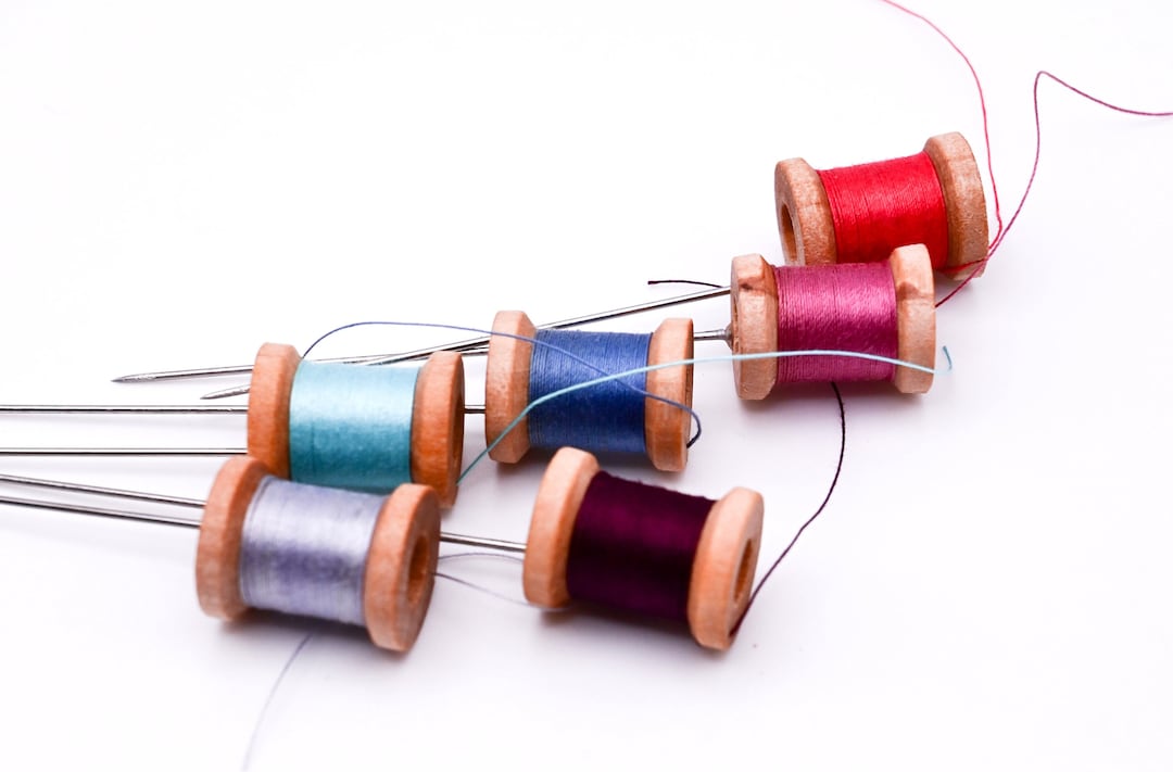 6 Mini Thread Spool Pins - Wound up by Hand - Vintage Look - Etsy