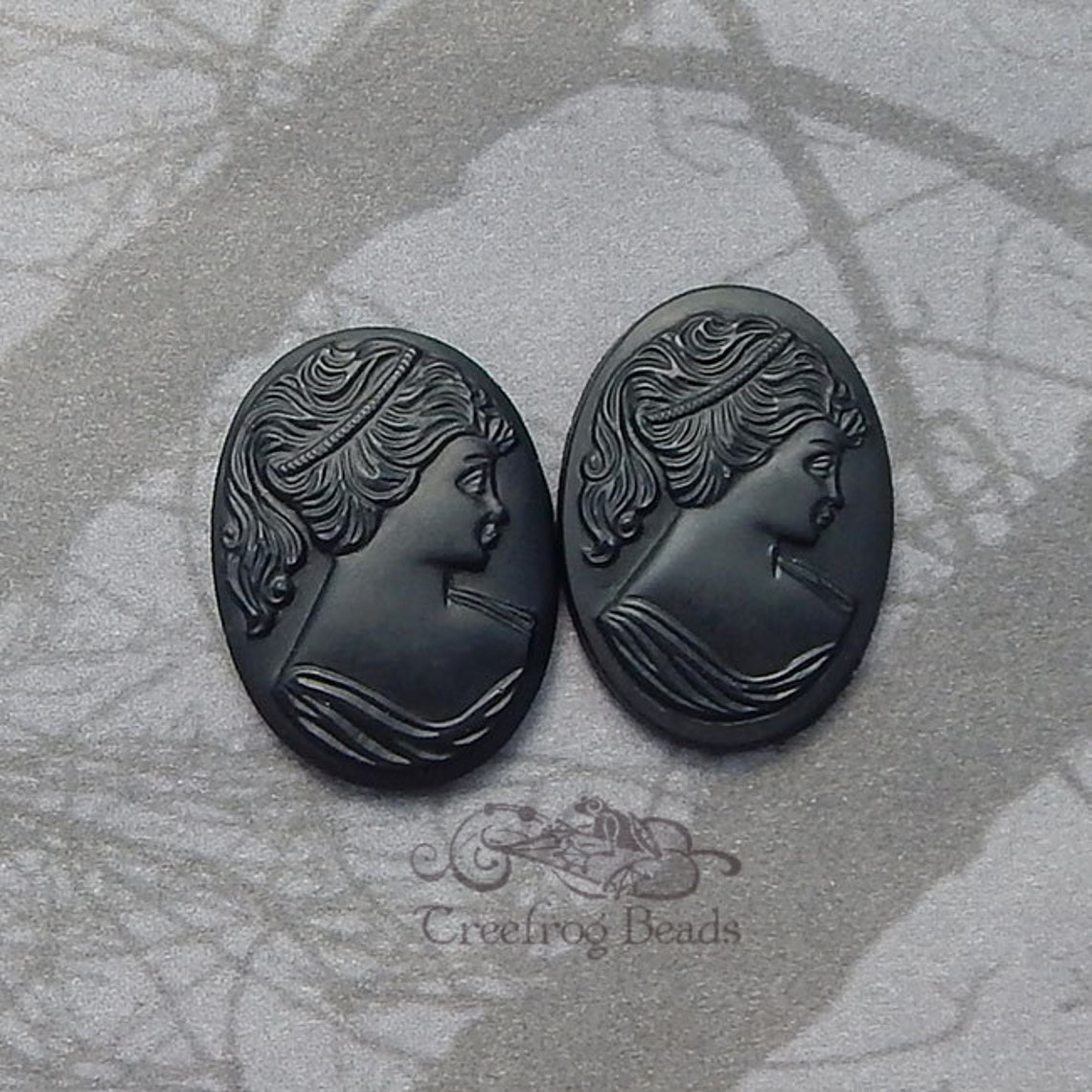 30x40 Mm Vintage West German Glass Cameos. Large 40x30 Mm Oval Lady ...