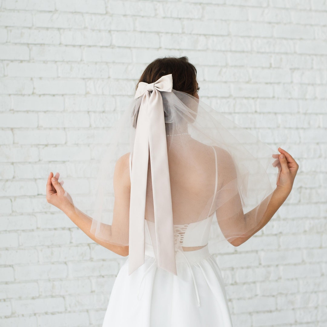 Wedding Bow Veil, Bridesmaid Veil, Bachelorette Party Veil,bachelorette ...