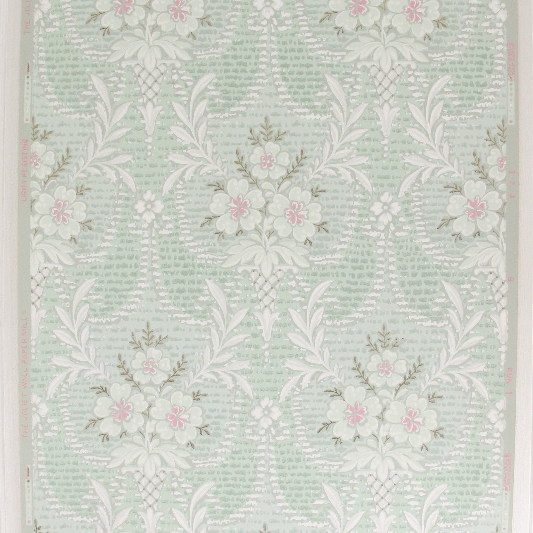 1950s Vintage Wallpaper - Pink White Bouquets on Green, Sold by the ...