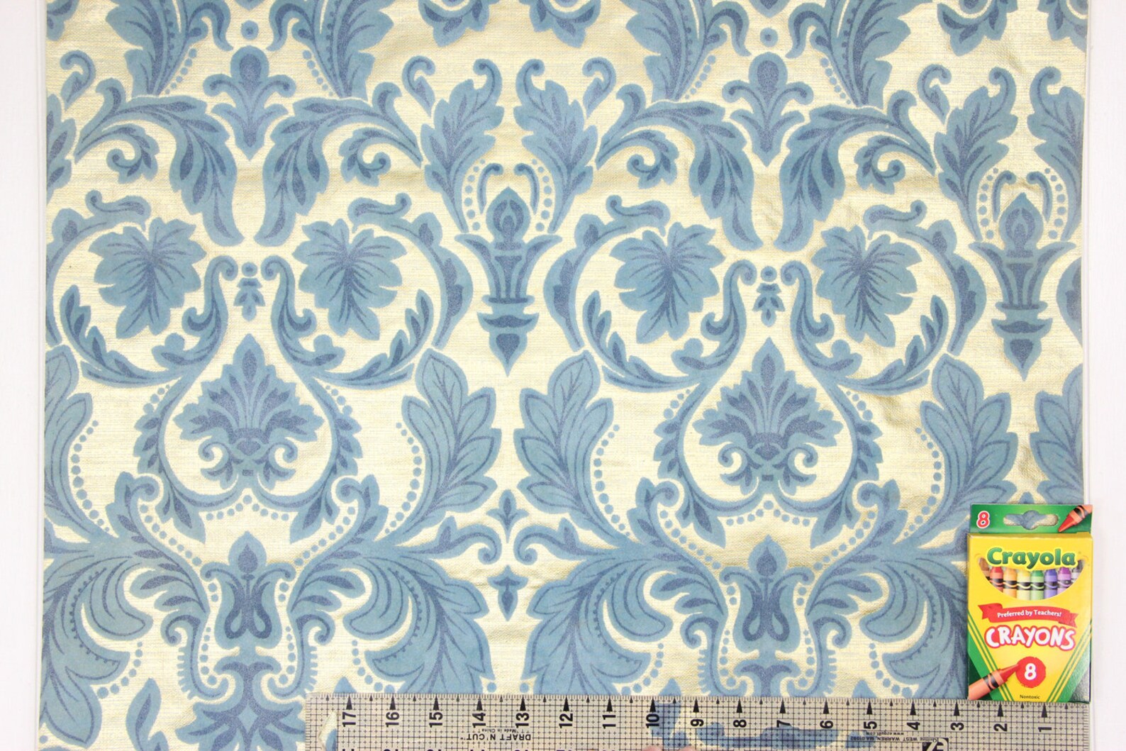 1970s Retro Vintage Flock Wallpaper Blue Damask Design on Gold - Etsy