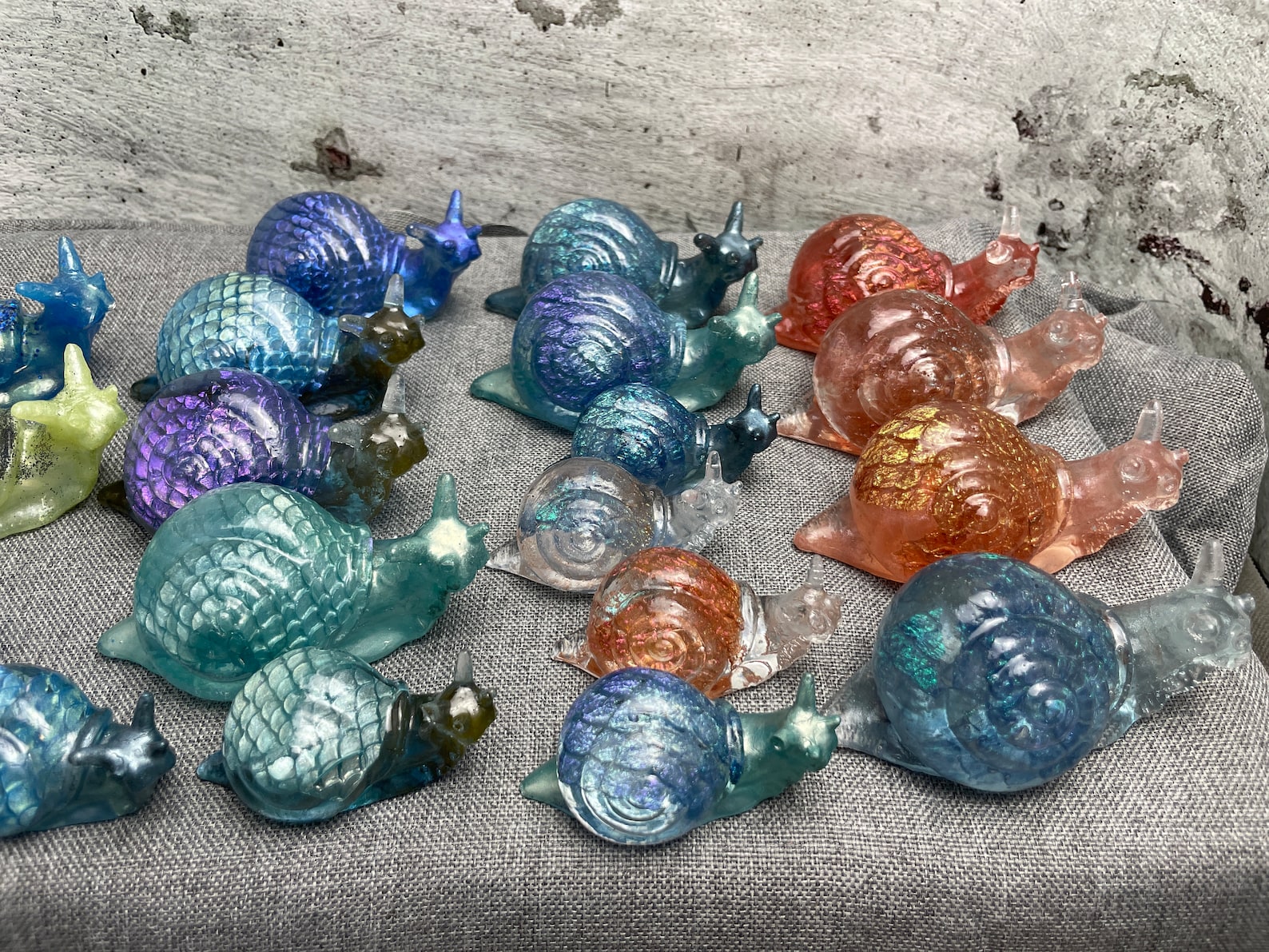 Small Resin Snail Figurine Dragon - Etsy