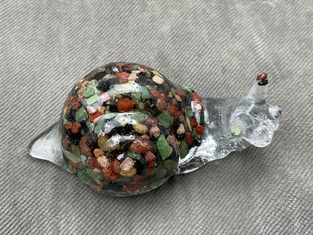 Large Resin Snail Figurine - Pebbles - Etsy