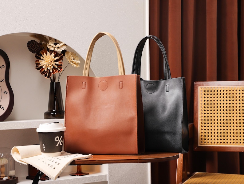 Personalized Women's Leather Bags, Custom Month Flower Handbags, Bridal ...
