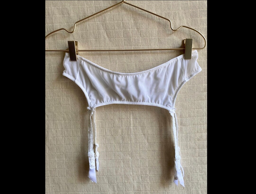 Simple White Garter Belt - Etsy