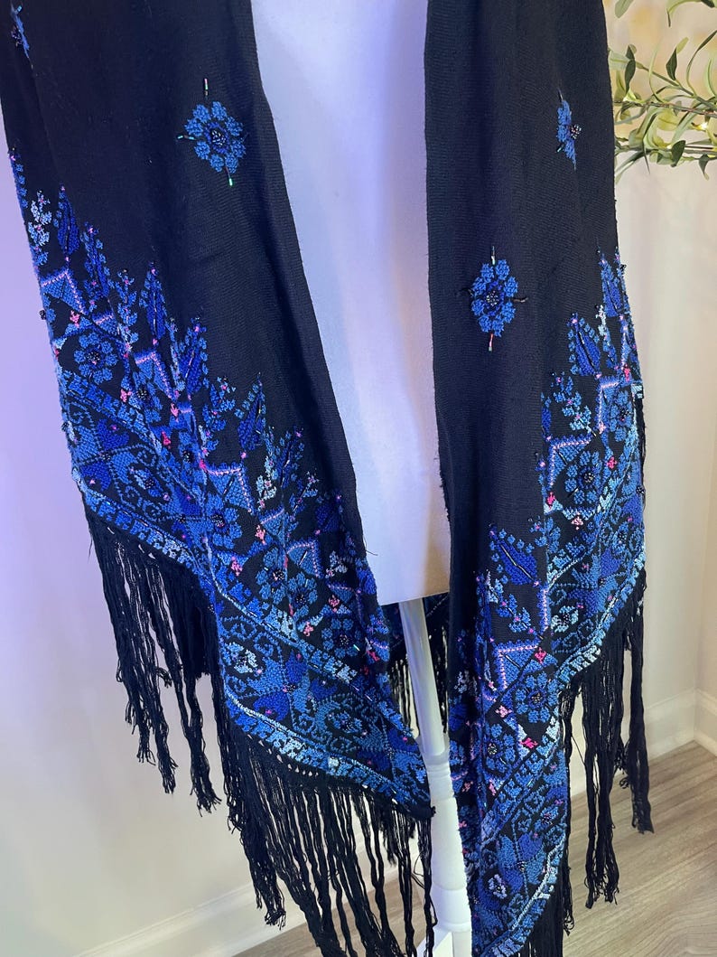 Gaza, Palestinian , Traditional Clothing, Shawls Thobes Thobe ...