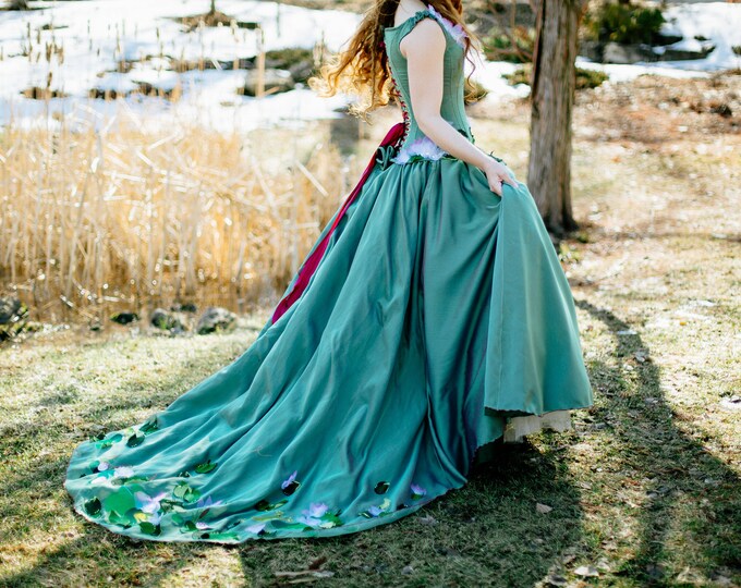 Woodland Fairy Wedding Dress Unique Bride Rustic Wedding Dress