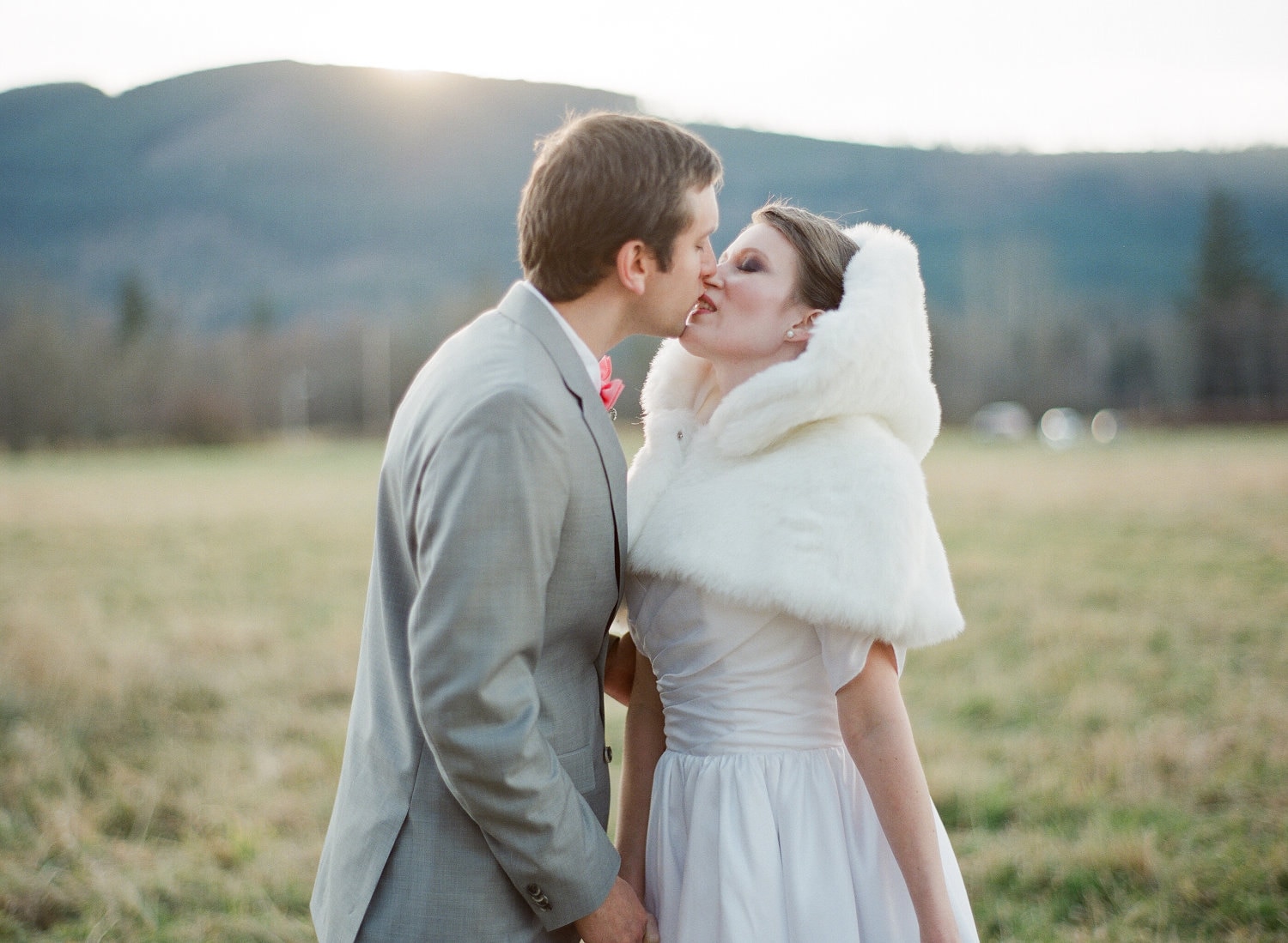 Bridal Mini Cape Short Wedding Cape Wrap Shawl Winter Snow | Etsy