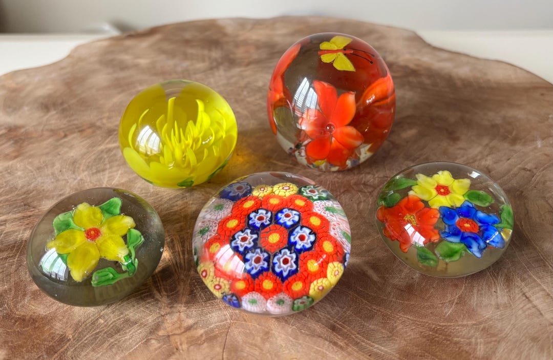 Beautiful Vintage Art Glass Ball Orb Paperweights, Choose From 4 Pretty ...