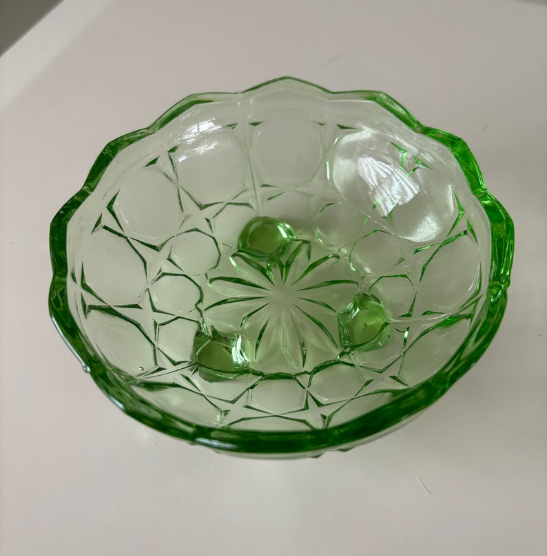 Vintage Sowerby Art Deco Green Glass Footed 'oxford Suite' Small Bowl ...