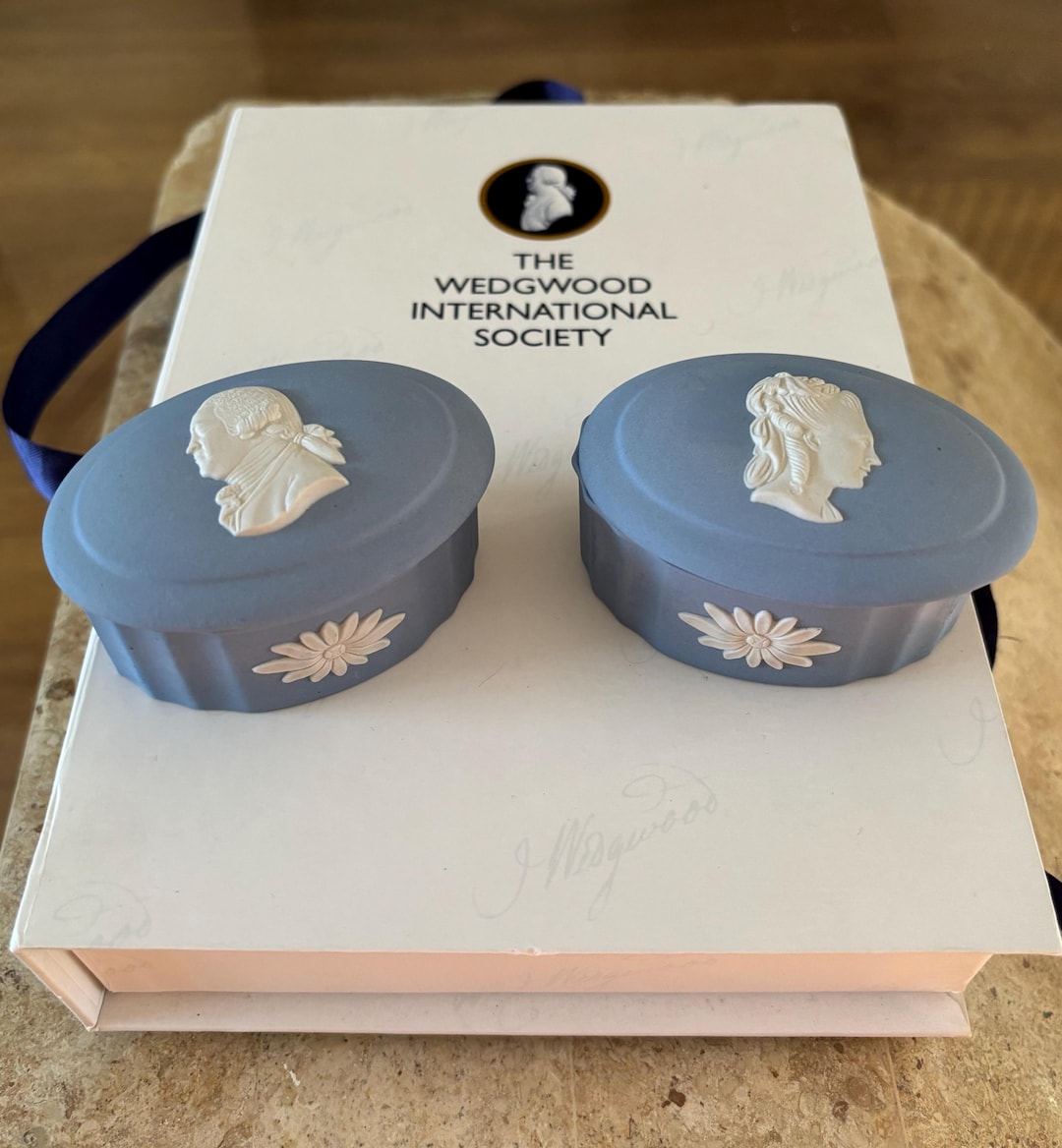 Vintage the Wedgwood International Society Blue Jasper Special Edition ...
