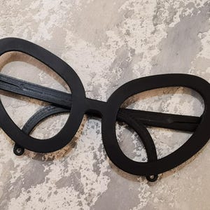 Bluey Gladys Grannies Glasses Muffin | Prop Costume Accessory Halloween ...