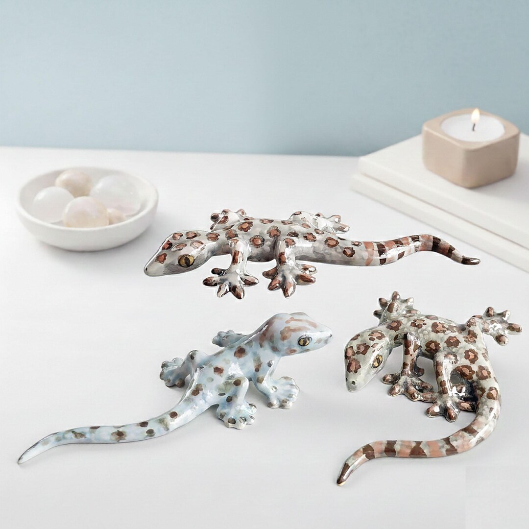 Hand-painted Miniature Ceramic Gecko Figurine | Tiny Tokay Lizard ...