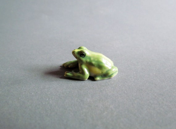 Micro Tiny Frog Miniature Ceramic Porcelain Animal Figurine - Etsy
