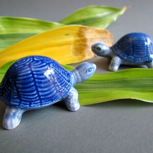 2 of Turtles Ceramic Animal Figurine Tiny Miniature Porcelain Staue ...