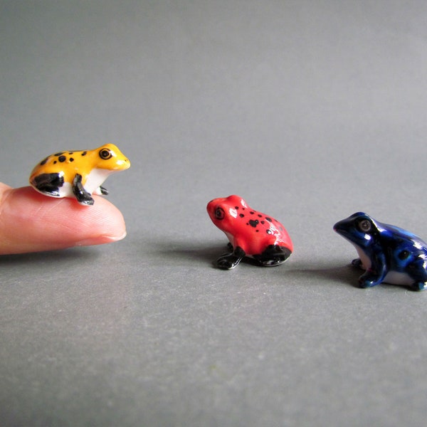 Tiny Frog - Etsy