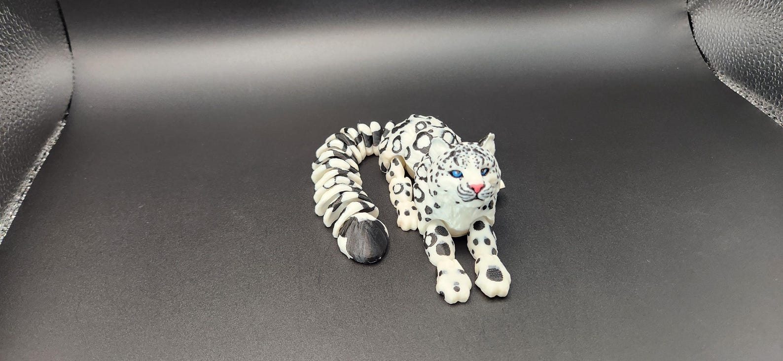 3D Printed Snow Leopard Figurine - Etsy