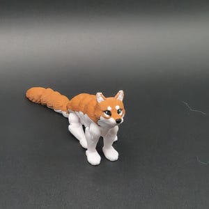 3D Printed Articulated Wolf Figurine Realistic Poseable Wolf Model for ...