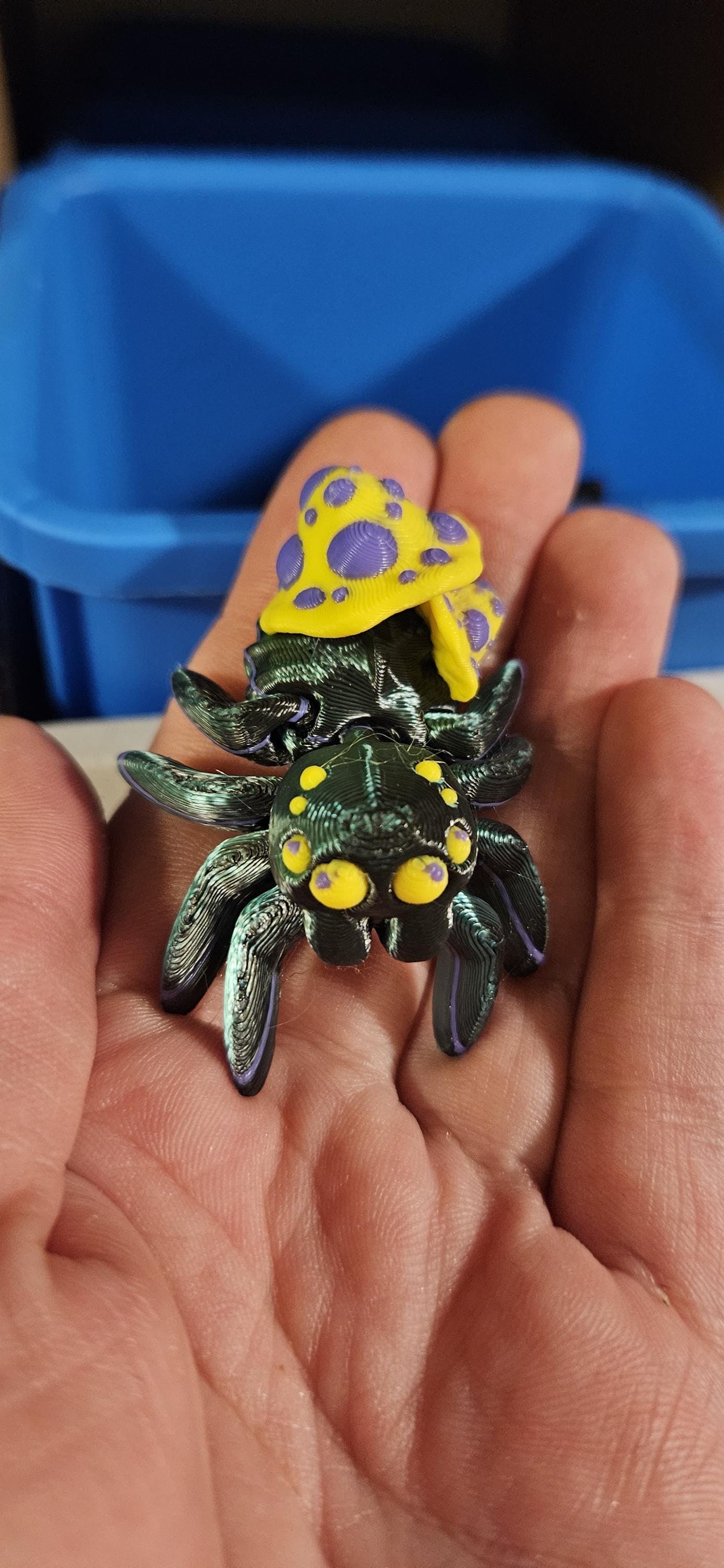 Articulated Spider Fidget Toy Cute Flexible Desk Toy, Stress Relief ...