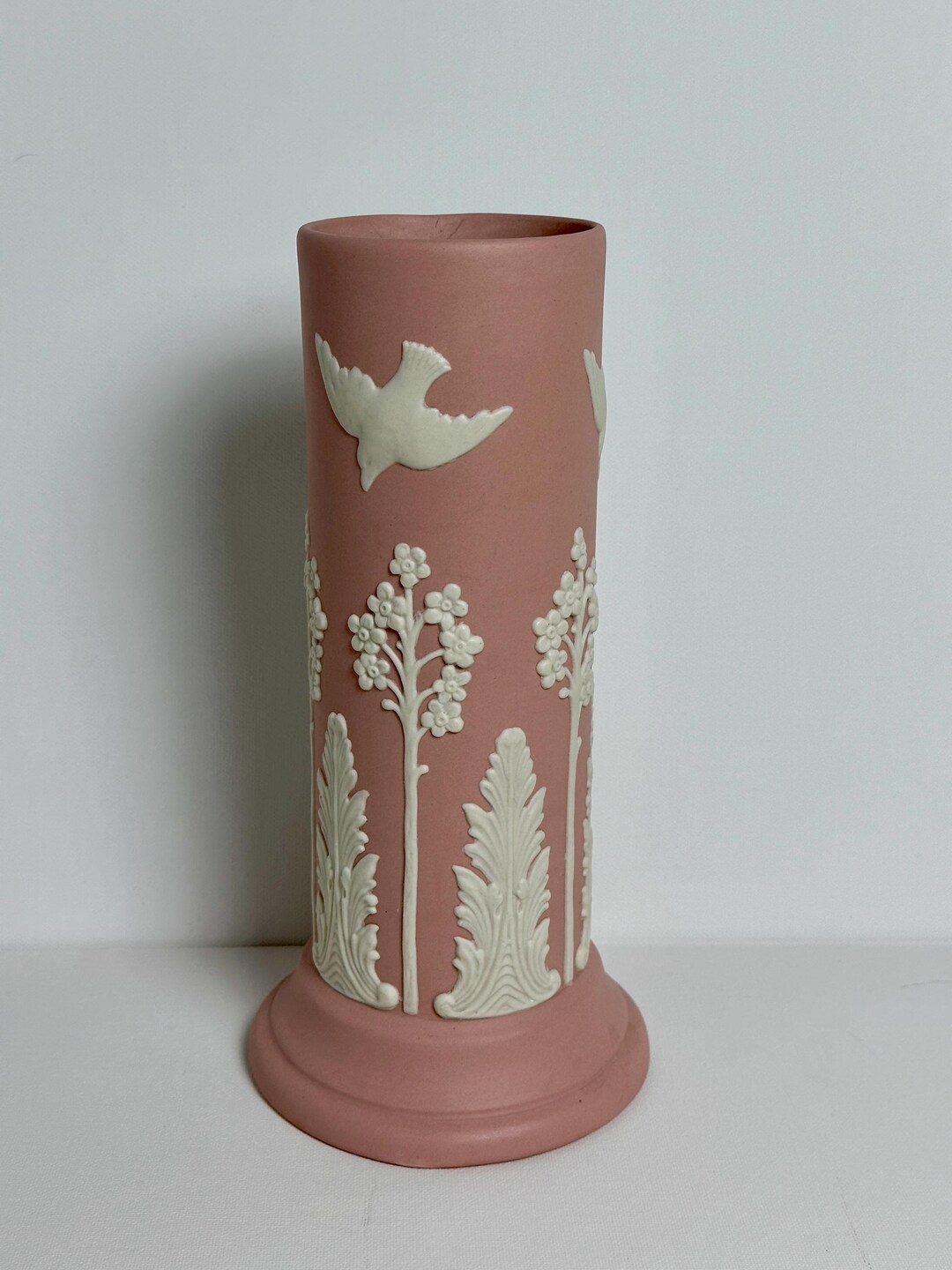 1920s Rare George Emery Ecanada Pottery Pink Jasperware Vase With White ...