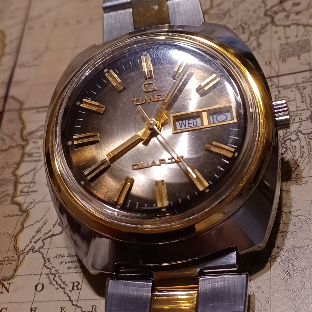 1978 Timex Vintage Retro Falcon Eye Quartz Q Watch-price Drop - Etsy