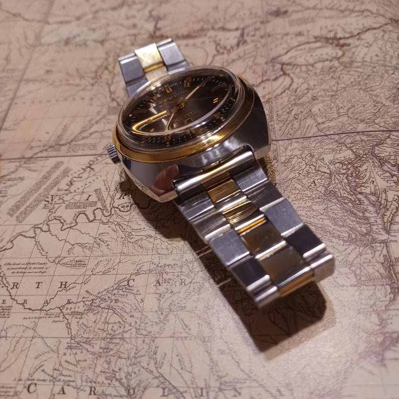 1978 Timex Vintage Retro Falcon Eye Quartz Q Watch-price Drop! - Etsy