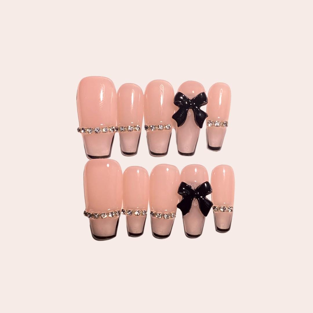 Kind Violin Long Nails Handmade by Fasunidy Press on Nails Based in ...