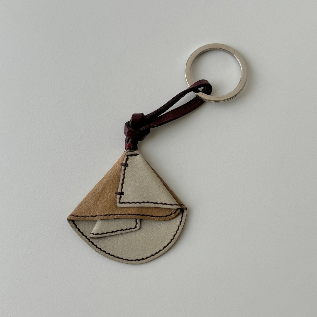 Vintage Archive Miu Miu FW 2001 Leather Flower Keychain - Etsy